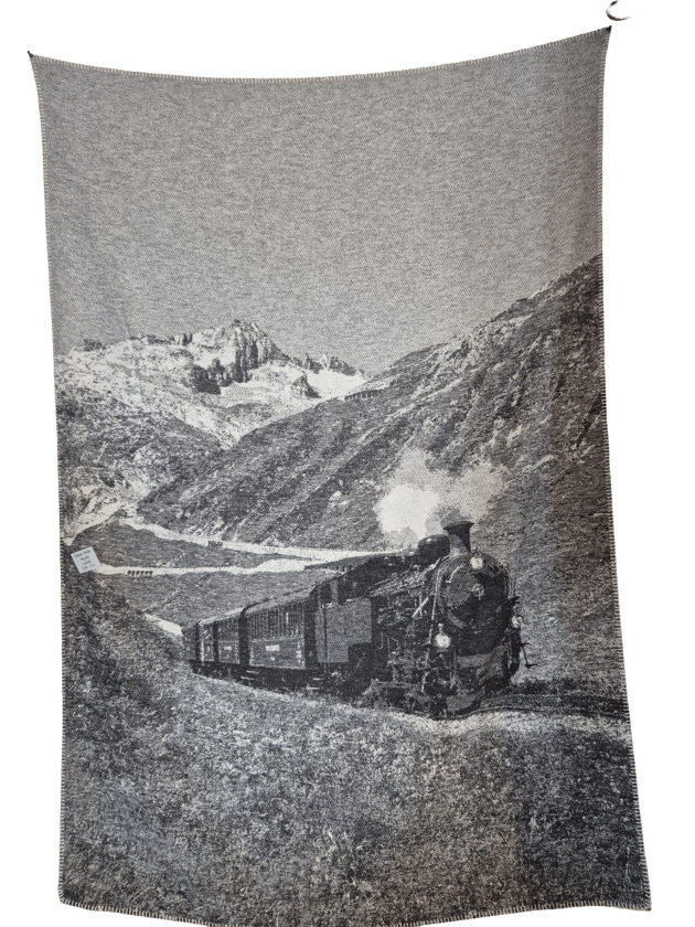 DFB wool blanket with steam train motif and pocket